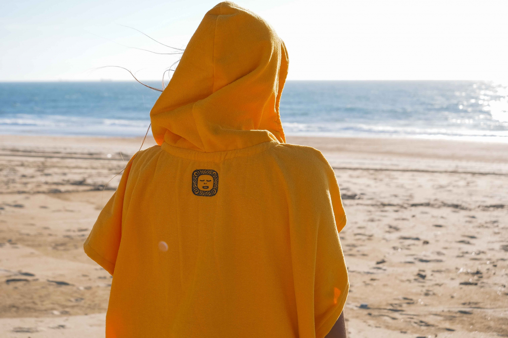 Mango Towel Surf Poncho / Tribal Black Pattern - Pakal Ethnic Surf Shop