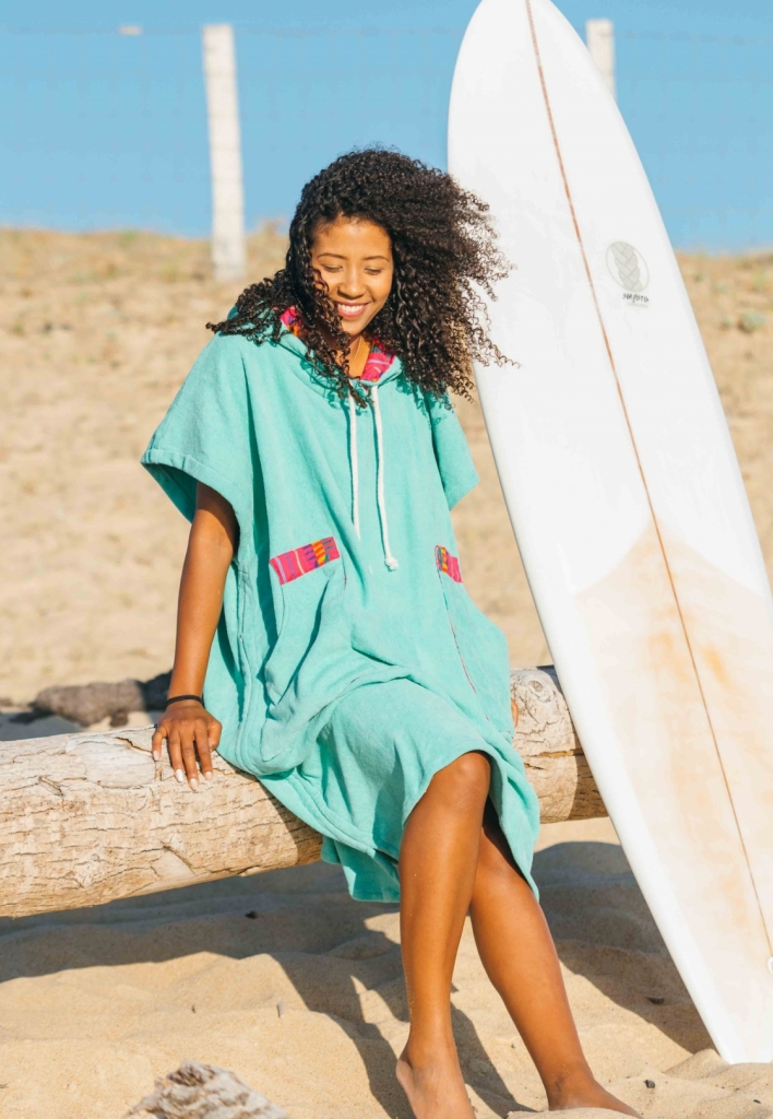 Seaglass Towel Surf Poncho / Fuchsia Wave Pattern - Pakal Ethnic Surf Shop