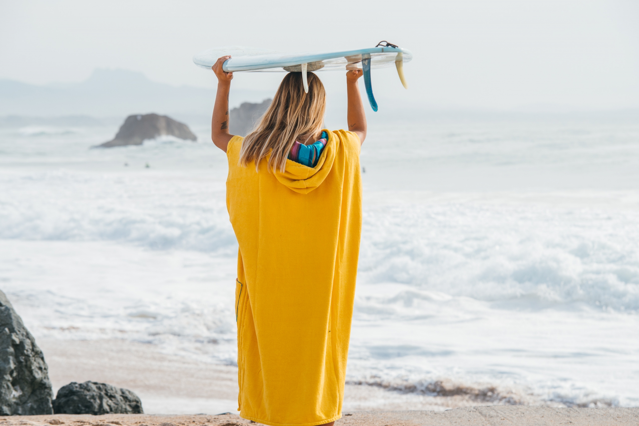 Mango Towel Surf Poncho / Sky Blue Rainbow Fabric - Pakal Ethnic Surf Shop